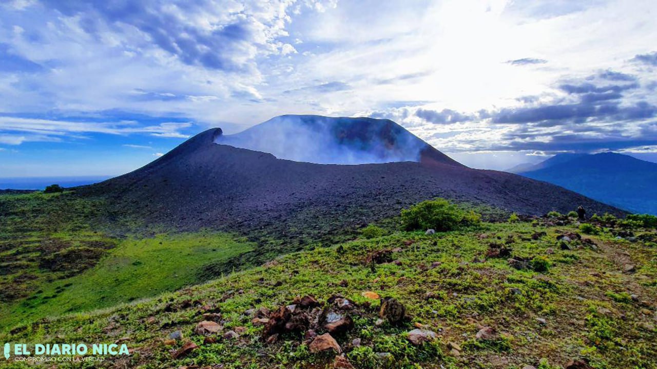 Volcán Telica en león - El Diario Nica