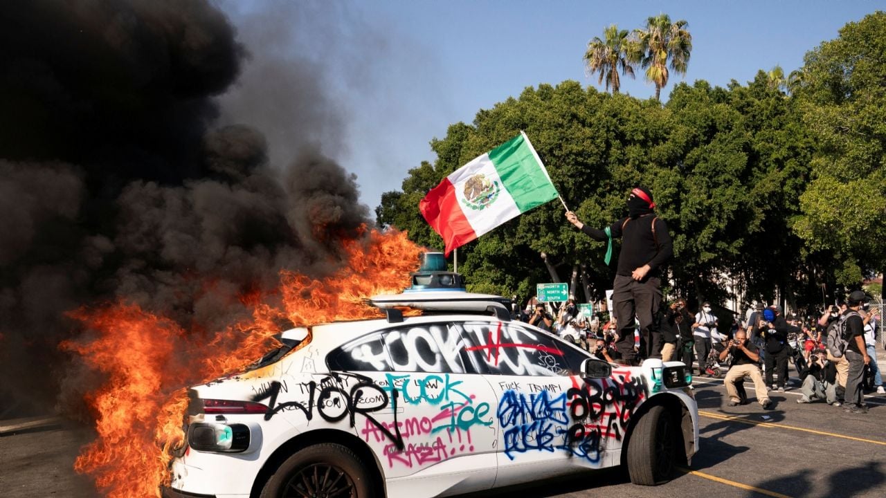 Continúan los disturbios en Los Ángeles - El Diario Nica